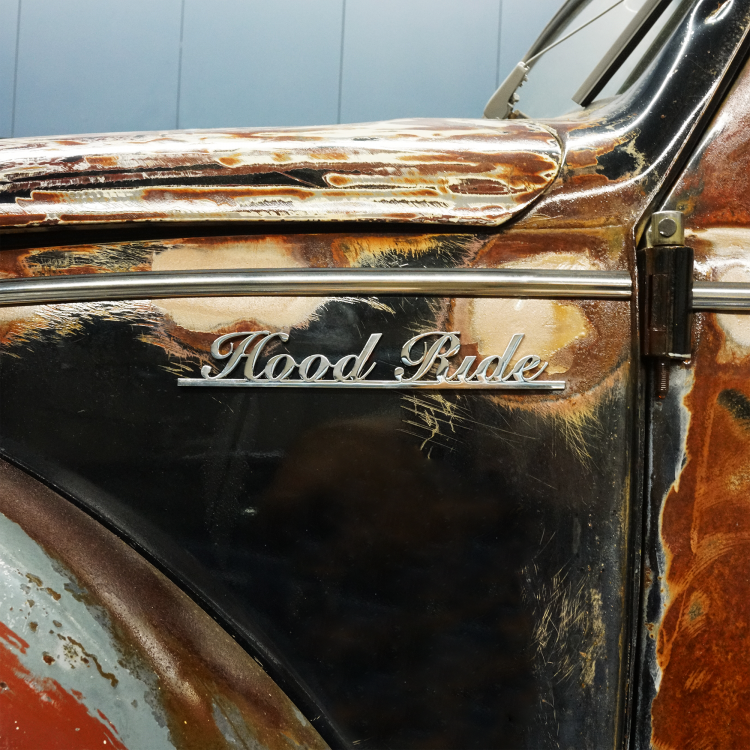 Vw Hoodride Logo Volkswagen 1300 From 1966 : R/beetle